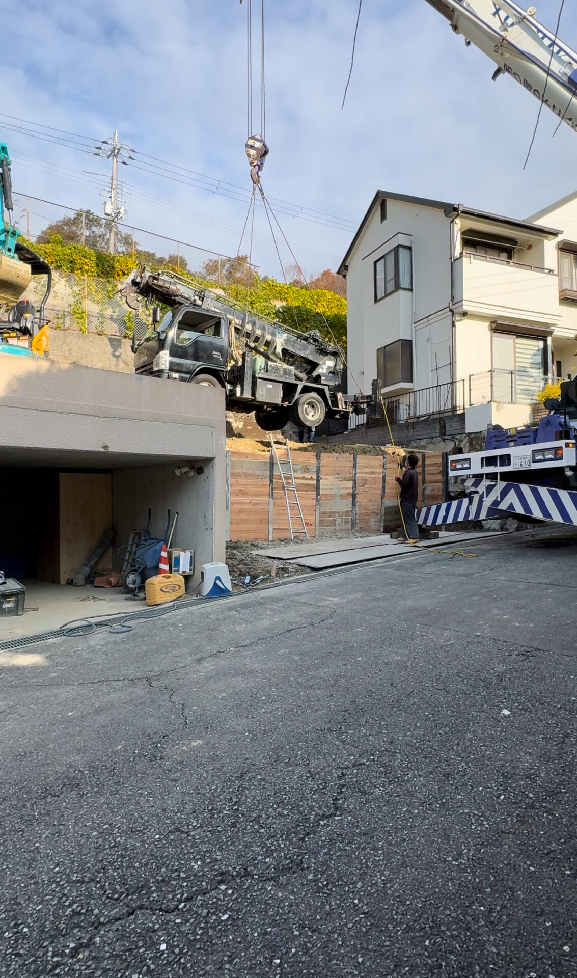 箕面の家現場 - 株式会社YYA